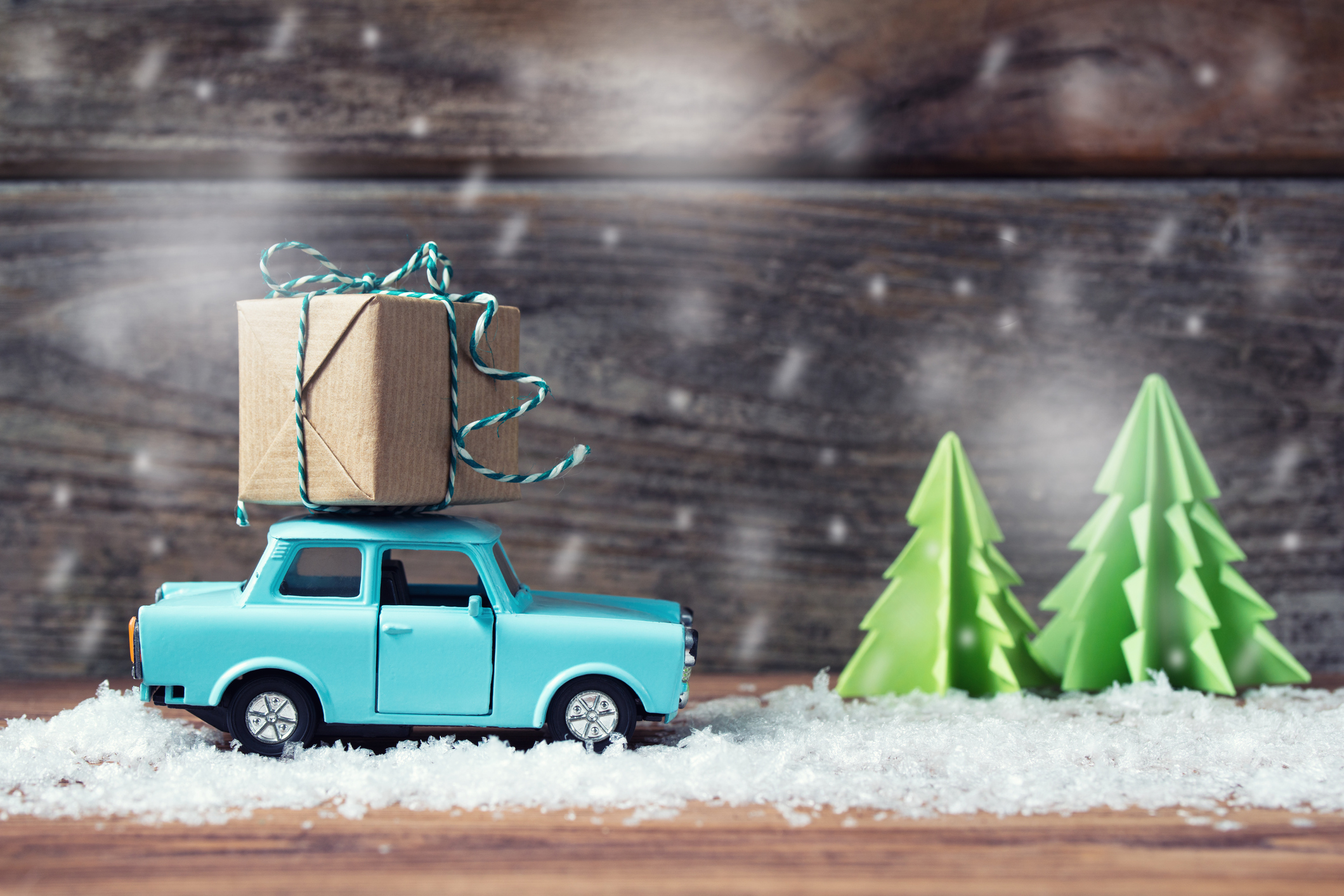 3 Tips for Traveling During the Holidays - Juniper Wealth Management